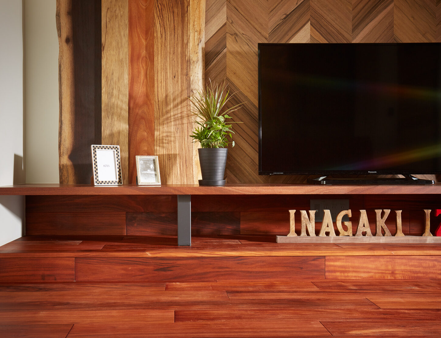 旧モデルハウスin花園 | 長岡市でデザイン注文住宅、木の家を手掛ける工務店なら稲垣建築事務所